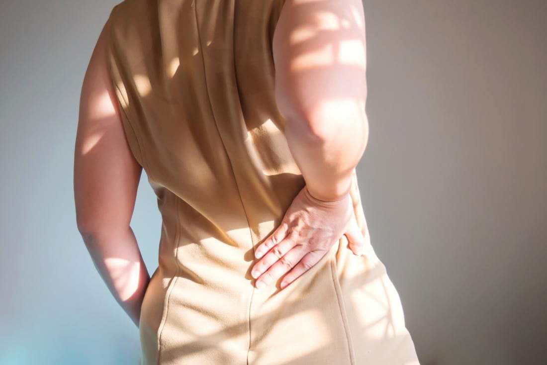 Pain on the right side of the body: What could it mean? - Blue ZNews